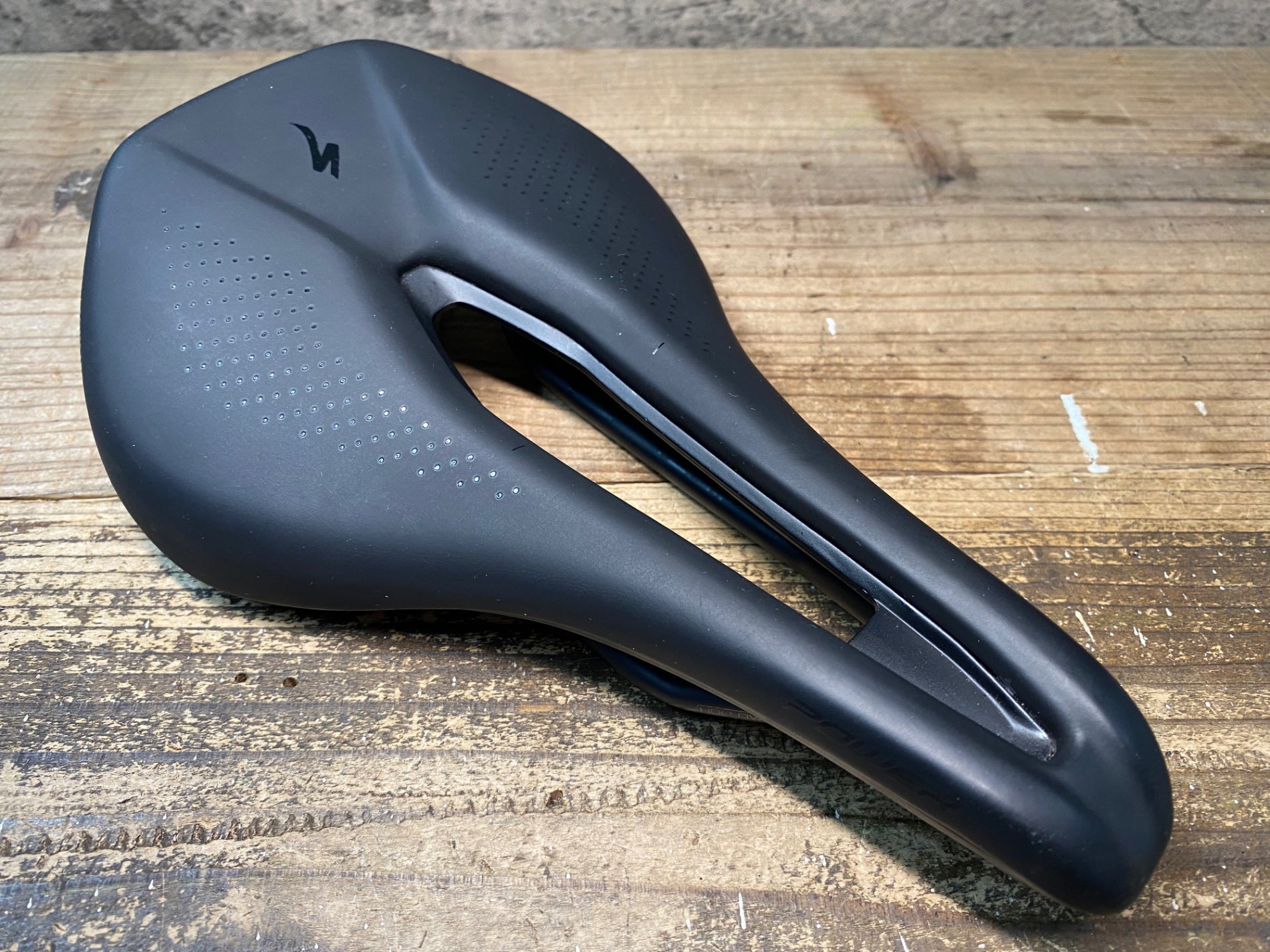 JB407 スペシャライズド SPECIALIZED POWER EXPERT サドル 黒 143mm HOLLOW Ti レール – BICI AMORE ONLINE STORE