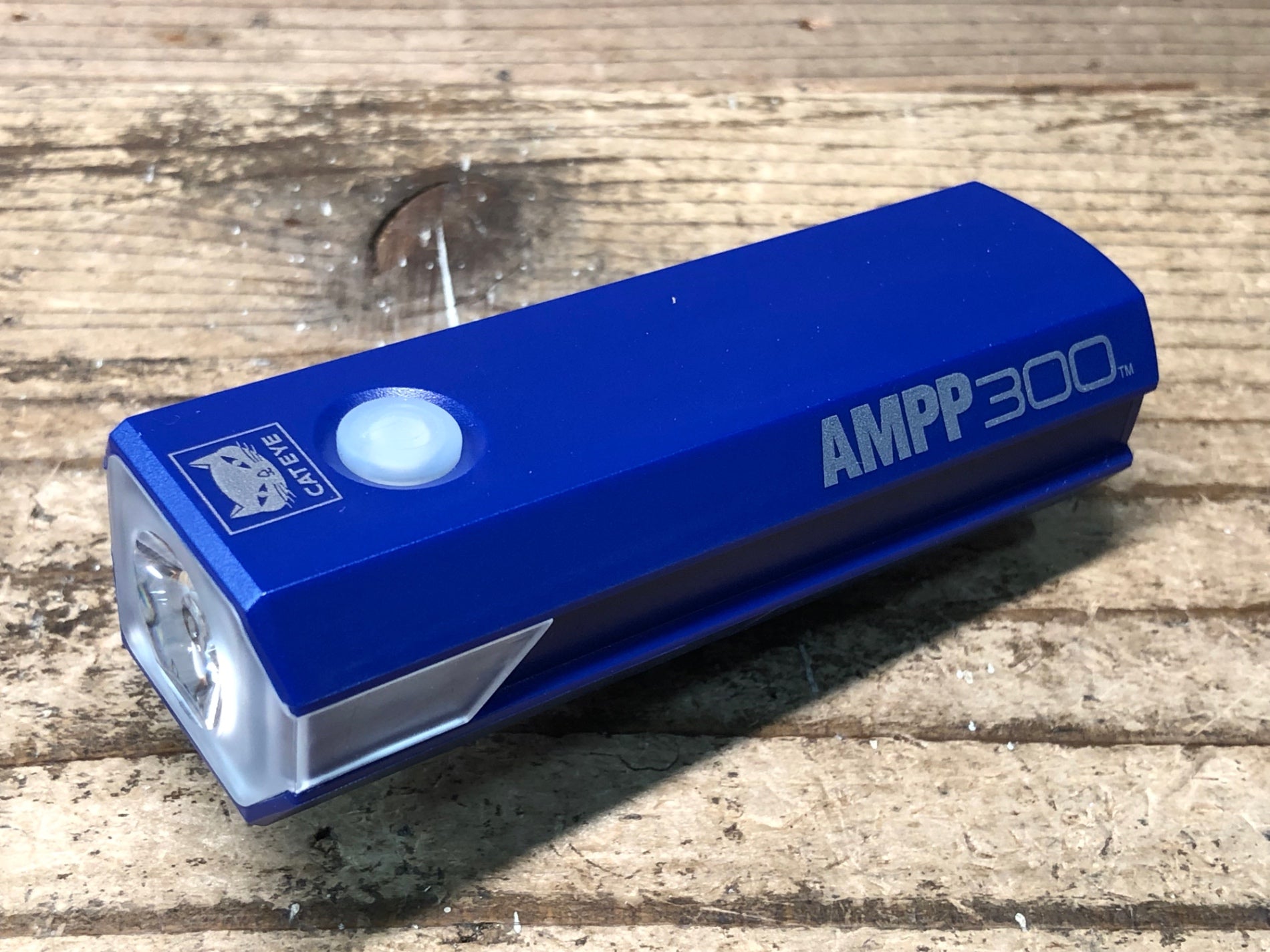 JF063 キャットアイ CATEYE AMPP 300 フロントライト – BICI AMORE ONLINE STORE