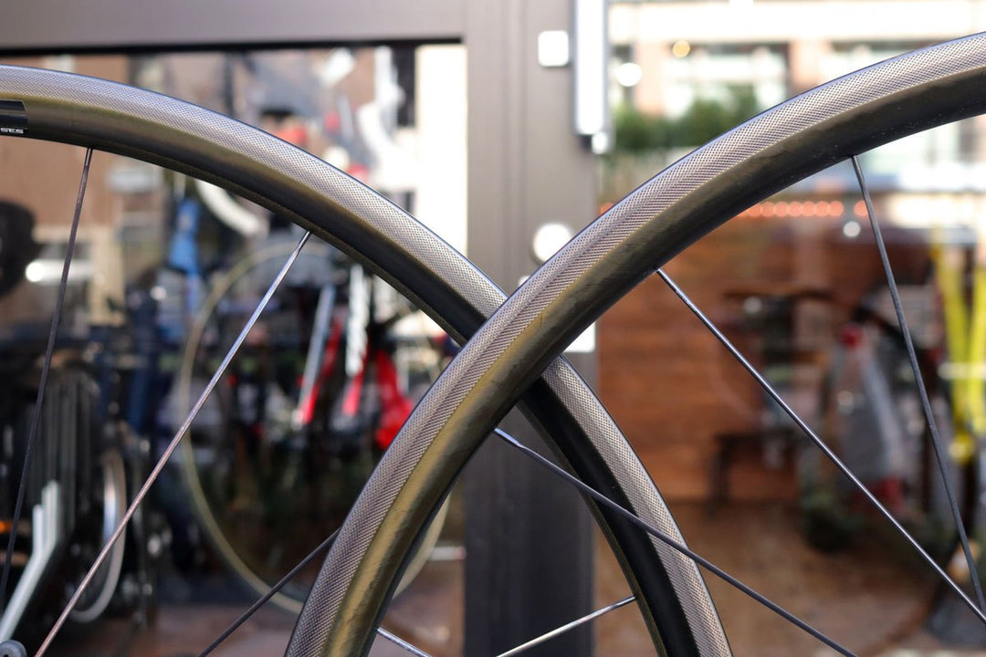 エンヴィ ENVE SES2.2 Gen2リム Jベンドスポーク シマノ11s カーボン チューブレスレディ ホイールセット 【東京南麻布店 ...
