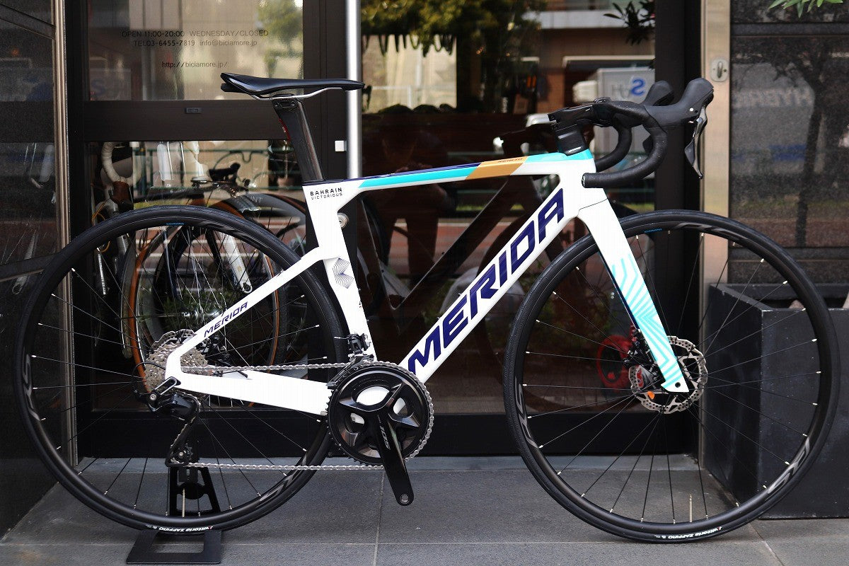 メリダ MERIDA リアクト REACTO 4000 2024 47サイズ シマノ 105 R7120 12S カーボン ディスク ロード – BICI AMORE ONLINE STORE