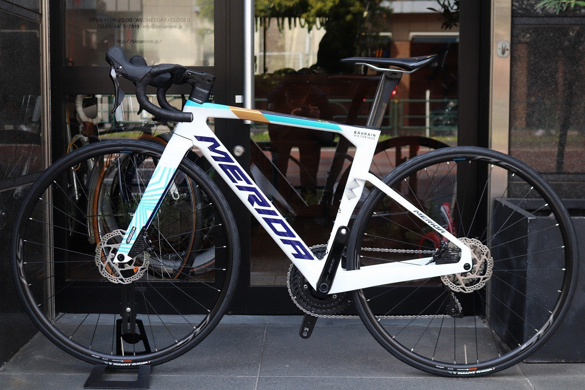 メリダ MERIDA リアクト REACTO 4000 2024 47サイズ シマノ 105 R7120 12S カーボン ディスク ロード – BICI AMORE ONLINE STORE